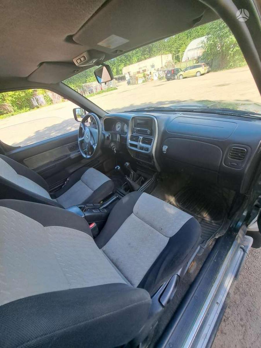 Zaļš Nissan Navara 2007 Bauska, ar dzinēja tilpumu 2.50 L un nobraukumu 400 tūkst. km par 3900 €, foto 6 vietnē AUTOMOTO.COM.LV