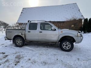 Pelēks Nissan Navara 2005 Liepāja, ar dzinēja tilpumu 2.50 L un nobraukumu 0 tūkst. km par 3650 €, foto 3 vietnē AUTOMOTO.COM.LV