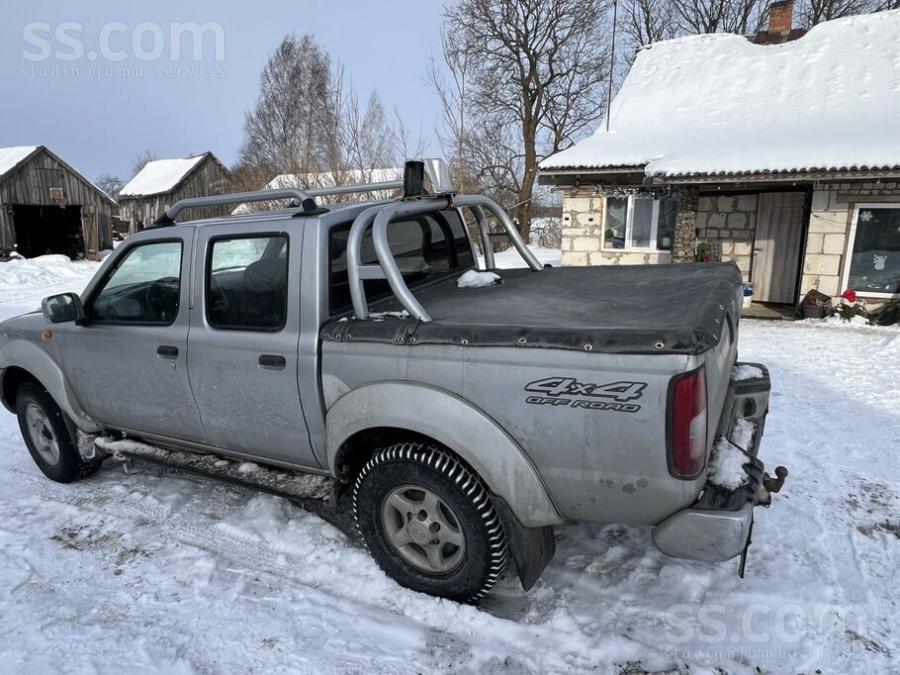 Pelēks Nissan Navara 2005 Liepāja, ar dzinēja tilpumu 2.50 L un nobraukumu 0 tūkst. km par 3650 €, foto 5 vietnē AUTOMOTO.COM.LV