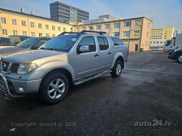 Pelēks Nissan Navara 2008 Tallina, ar dzinēja tilpumu 2.50 L un nobraukumu 255 tūkst. km par 4900 €, foto 1 vietnē AUTOMOTO.COM.LV