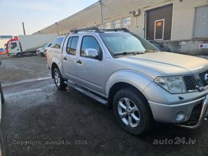 Grey Nissan Navara 2008 in Tallinn, with an engine capacity of 2.50 L and mileage of 255 thousand km for 4900 €, photo 5 on AUTOMOTO.COM.LV