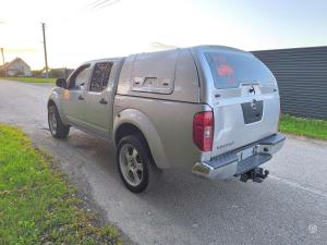 Grey Nissan Navara 2011 in Marijampole, with an engine capacity of 2.49 L and mileage of 274 thousand km for 4950 €, photo 4 on AUTOMOTO.COM.LV