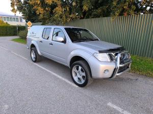 Grey Nissan Navara 2011 in Marijampole, with an engine capacity of 2.49 L and mileage of 274 thousand km for 4950 €, photo 8 on AUTOMOTO.COM.LV