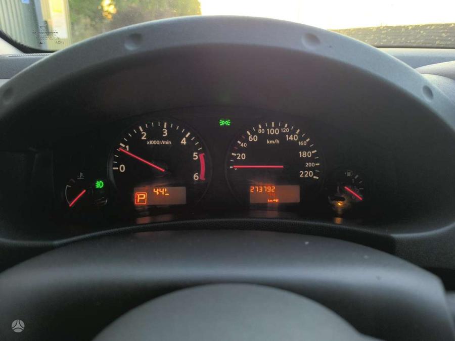 Grey Nissan Navara 2011 in Marijampole, with an engine capacity of 2.49 L and mileage of 274 thousand km for 4950 €, photo 16 on AUTOMOTO.COM.LV