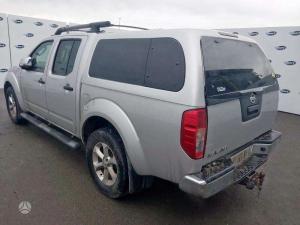 Grey Nissan Navara 2012 in Plunge, with an engine capacity of 2.49 L and mileage of 185 thousand km for 4600 €, photo 4 on AUTOMOTO.COM.LV