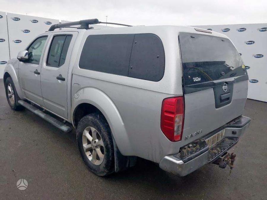 Grey Nissan Navara 2012 in Plunge, with an engine capacity of 2.49 L and mileage of 185 thousand km for 4600 €, photo 4 on AUTOMOTO.COM.LV