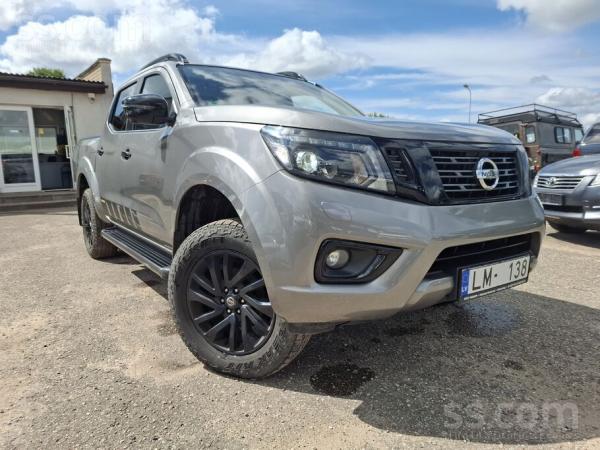 Grey Nissan Navara 2019 in Talsi, with an engine capacity of 2.30 L and mileage of 225 thousand km for 20800 €, photo 1 on AUTOMOTO.COM.LV