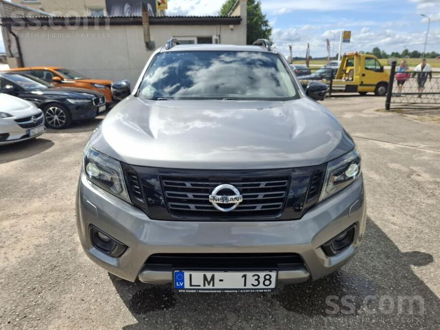 Серый Ниссан Навара 2019 в Талси, объемом двигателя 2.30 л и пробегом 225 тыс. км за 20800 €, фото 3 на AUTOMOTO.COM.LV