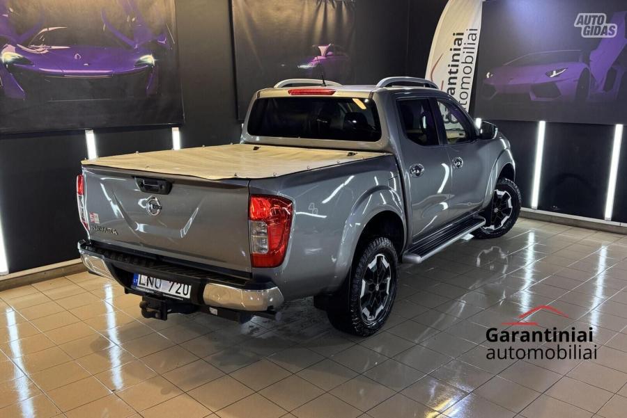 Grey Nissan Navara 2020 in Avizieniai, with an engine capacity of 2.30 L and mileage of 180 thousand km for 17950 €, photo 2 on AUTOMOTO.COM.LV
