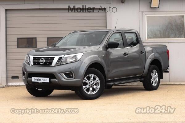 Grey Nissan Navara 2021 in Jelgava, with an engine capacity of 2.30 L and mileage of 147 thousand km for 22135 €, photo 2 on AUTOMOTO.COM.LV