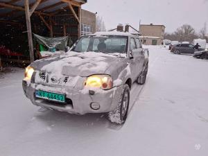 Pelēks Nissan Navara 2003 Panevēža, ar dzinēja tilpumu 2.49 L un nobraukumu 190 tūkst. km par 3800 €, foto 2 vietnē AUTOMOTO.COM.LV