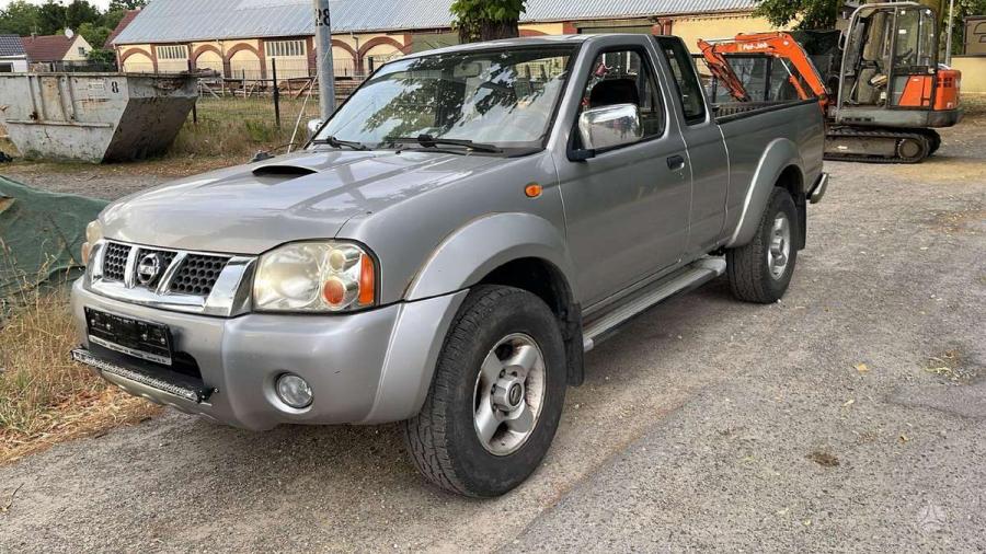 Grey Nissan Navara 2003 in Marijampole, with an engine capacity of 0.00 L and mileage of 230 thousand km for 2300 €, photo 1 on AUTOMOTO.COM.LV