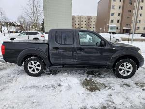 Pelēks Nissan Navara 2006 Telšiai, ar dzinēja tilpumu 2.50 L un nobraukumu 360 tūkst. km par 5700 €, foto 5 vietnē AUTOMOTO.COM.LV