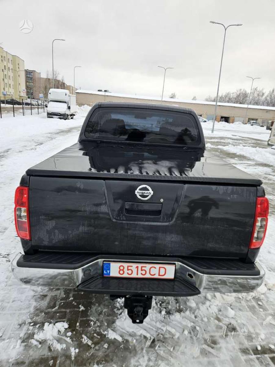 Pelēks Nissan Navara 2006 Telšiai, ar dzinēja tilpumu 2.50 L un nobraukumu 360 tūkst. km par 5700 €, foto 10 vietnē AUTOMOTO.COM.LV