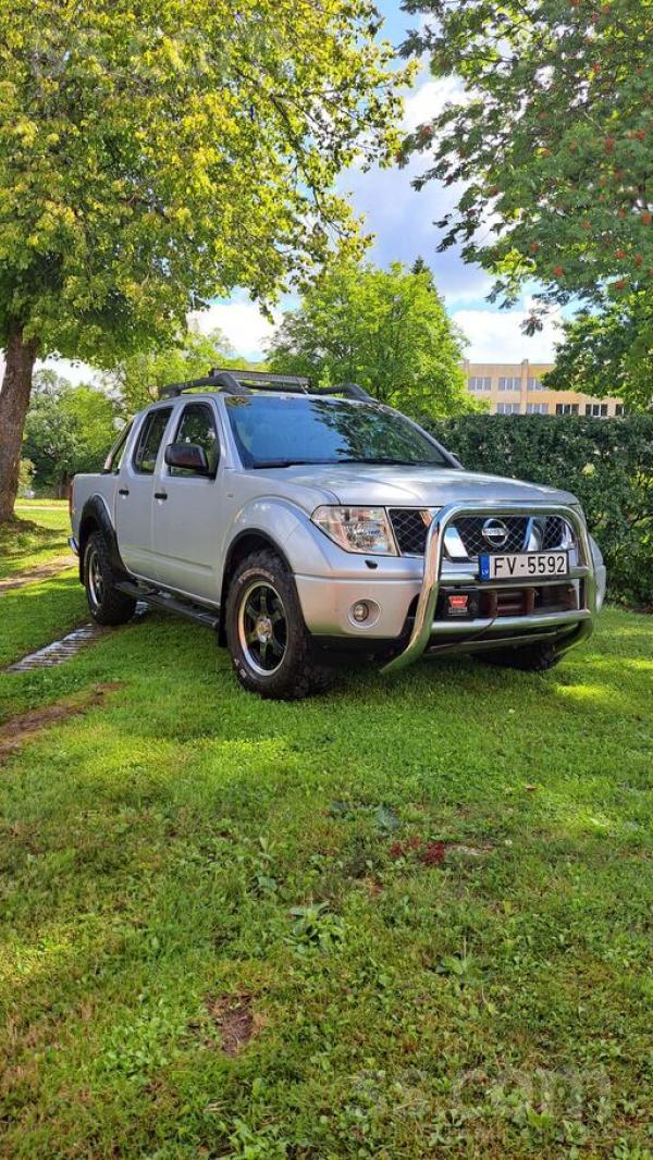 Nissan Navara 2006 Gulbene vietnē Pelēks Nissan Navara 2006 Gulbene, ar dzinēja tilpumu 2.50 L un nobraukumu 300 tūkst. km par 6700 €, foto 3 vietnē AUTOMOTO.COM.LV