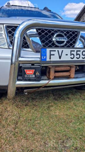Pelēks Nissan Navara 2006 Gulbene, ar dzinēja tilpumu 2.50 L un nobraukumu 300 tūkst. km par 6700 €, foto 11 vietnē AUTOMOTO.COM.LV