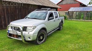 Pelēks Nissan Navara 2006 Gulbene, ar dzinēja tilpumu 2.50 L un nobraukumu 300 tūkst. km par 6700 €, foto 17 vietnē AUTOMOTO.COM.LV