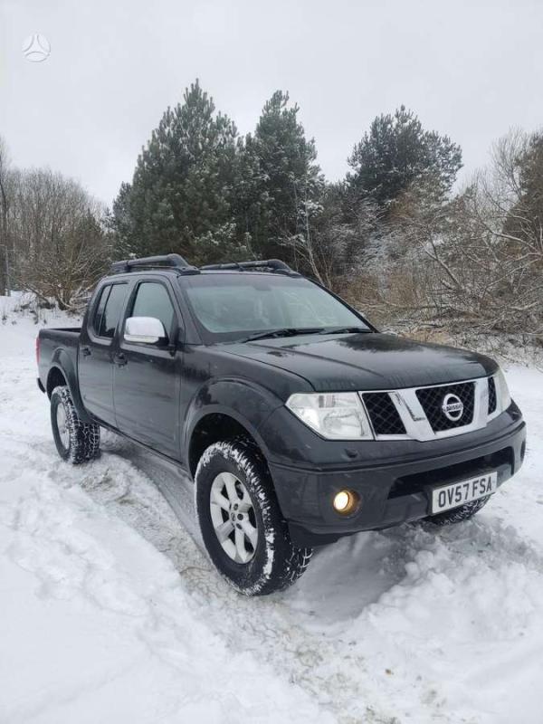 Grey Nissan Navara 2007 in Utena, with an engine capacity of 0.00 L and mileage of 125 thousand km for 4300 €, photo 1 on AUTOMOTO.COM.LV