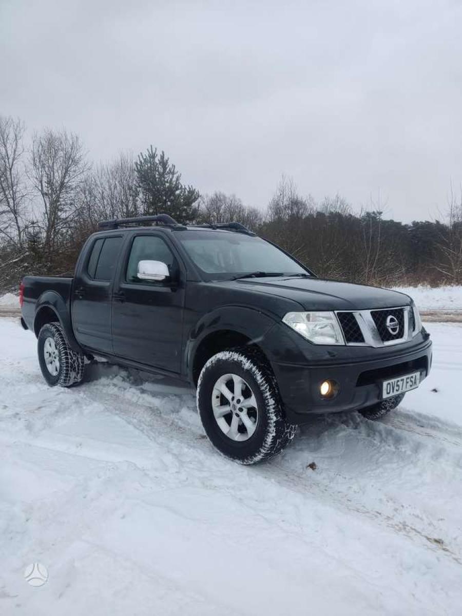 Grey Nissan Navara 2007 in Utena, with an engine capacity of 0.00 L and mileage of 125 thousand km for 4300 €, photo 7 on AUTOMOTO.COM.LV