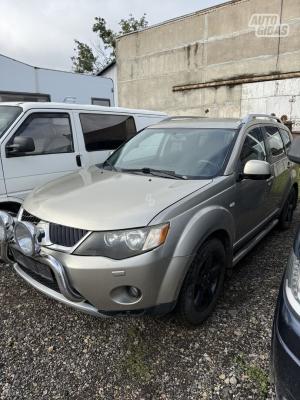 Pelēks Nissan Navara 2007 Pasvalys, ar dzinēja tilpumu 2.50 L un nobraukumu 285 tūkst. km par 4999 €, foto 11 vietnē AUTOMOTO.COM.LV