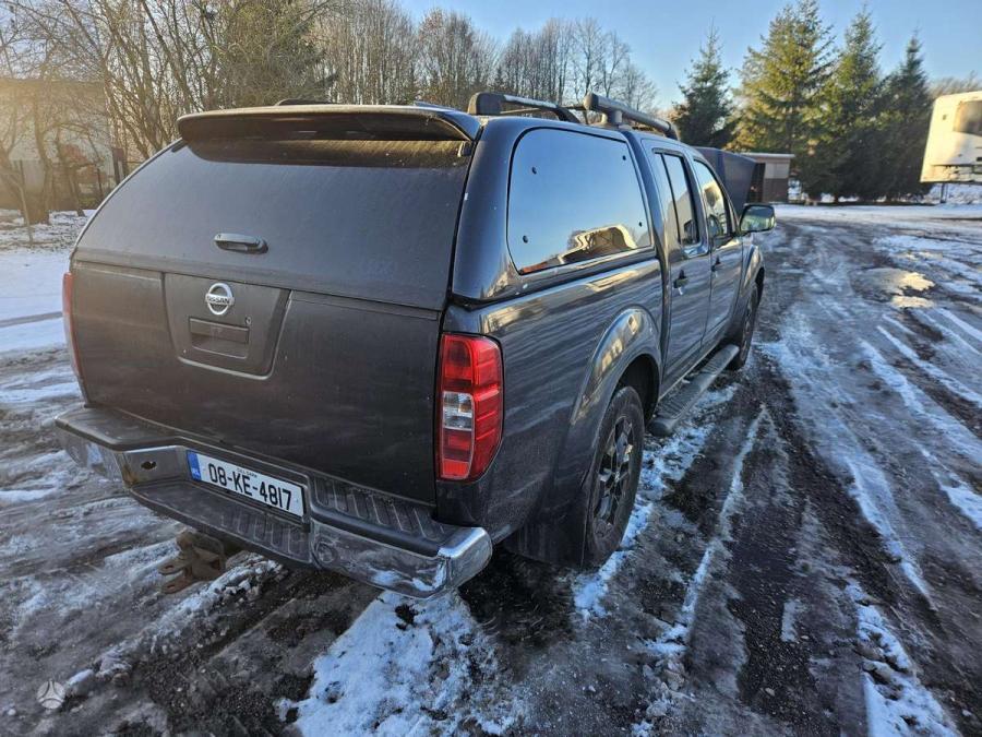 Pelēks Nissan Navara 2008 Telšiai, ar dzinēja tilpumu 2.50 L un nobraukumu 260 tūkst. km par 4600 €, foto 2 vietnē AUTOMOTO.COM.LV