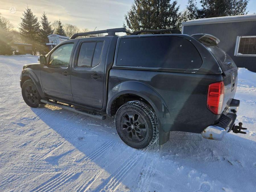 Pelēks Nissan Navara 2008 Telšiai, ar dzinēja tilpumu 2.50 L un nobraukumu 260 tūkst. km par 4600 €, foto 8 vietnē AUTOMOTO.COM.LV