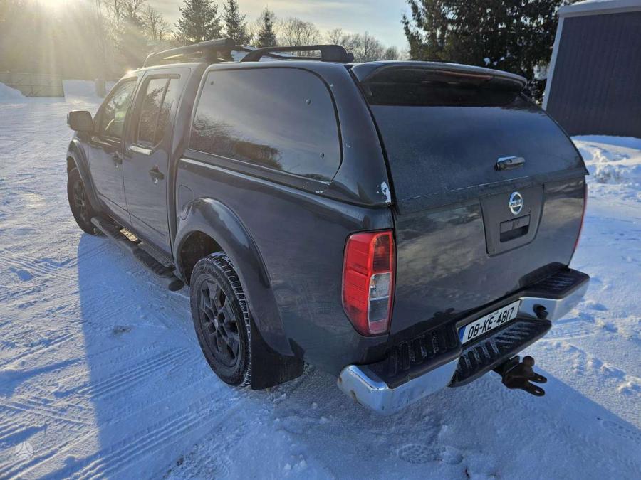 Pelēks Nissan Navara 2008 Telšiai, ar dzinēja tilpumu 2.50 L un nobraukumu 260 tūkst. km par 4600 €, foto 9 vietnē AUTOMOTO.COM.LV