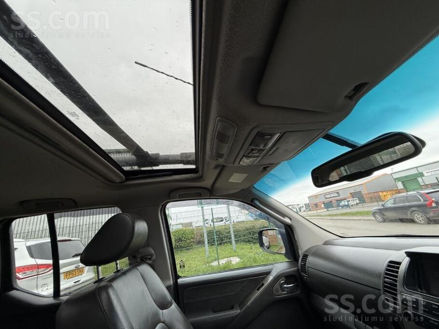 Pelēks Nissan Navara 2009 Rīga, ar dzinēja tilpumu 2.50 L un nobraukumu 225 tūkst. km par 4300 €, foto 8 vietnē AUTOMOTO.COM.LV