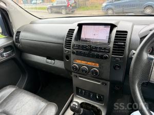Pelēks Nissan Navara 2009 Rīga, ar dzinēja tilpumu 2.50 L un nobraukumu 225 tūkst. km par 4300 €, foto 9 vietnē AUTOMOTO.COM.LV