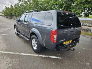 Grey Nissan Navara 2014 in Telschi, with an engine capacity of 2.50 L and mileage of 127 thousand km for 4800 €, photo 5 on AUTOMOTO.COM.LV