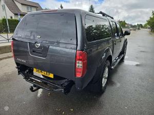 Grey Nissan Navara 2014 in Telschi, with an engine capacity of 2.50 L and mileage of 127 thousand km for 4800 €, photo 9 on AUTOMOTO.COM.LV