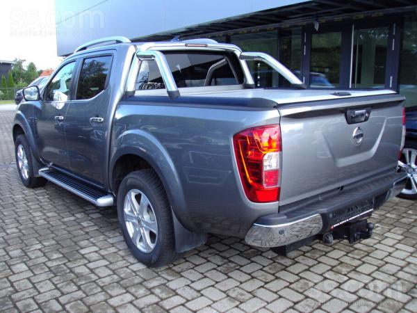 Grey Nissan Navara 2019 in Riga, with an engine capacity of 2.30 L and mileage of 102 thousand km for 24000 €, photo 4 on AUTOMOTO.COM.LV
