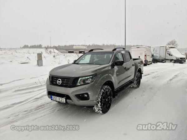 Pelēks Nissan Navara 2020 Tallina, ar dzinēja tilpumu 2.30 L un nobraukumu 215 tūkst. km par 20800 €, foto 2 vietnē AUTOMOTO.COM.LV