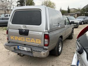 Nissan Navara 2005 in Siauliai, with an engine capacity of 2.50 L and mileage of 158 thousand km for 2300 €, photo 5 on AUTOMOTO.COM.LV