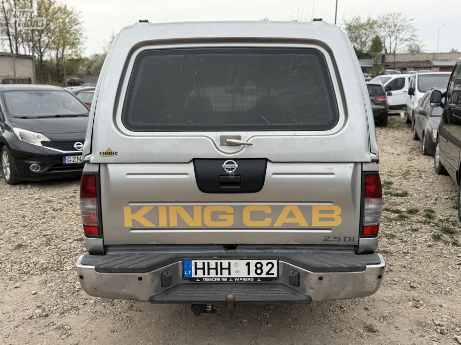 Nissan Navara 2005 in Siauliai, with an engine capacity of 2.50 L and mileage of 158 thousand km for 2300 €, photo 7 on AUTOMOTO.COM.LV