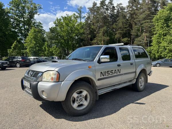 Ниссан Навара 2005 в Цесис, объемом двигателя 2.50 л и пробегом 297 тыс. км за 6800 €, фото 1 на AUTOMOTO.COM.LV