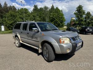 Ниссан Навара 2005 в Цесис, объемом двигателя 2.50 л и пробегом 297 тыс. км за 6800 €, фото 5 на AUTOMOTO.COM.LV