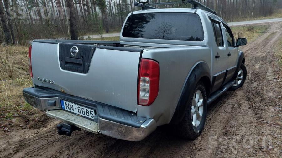 Nissan Navara 2006 in Riga, with an engine capacity of 2.50 L and mileage of 296 thousand km for 5950 €, photo 5 on AUTOMOTO.COM.LV