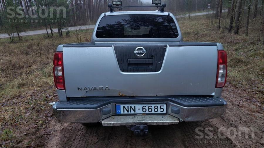 Nissan Navara 2006 in Riga, with an engine capacity of 2.50 L and mileage of 296 thousand km for 5950 €, photo 14 on AUTOMOTO.COM.LV