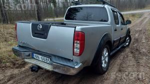 Nissan Navara 2006 Rīga, ar dzinēja tilpumu 2.50 L un nobraukumu 296 tūkst. km par 5800 €, foto 5 vietnē AUTOMOTO.COM.LV