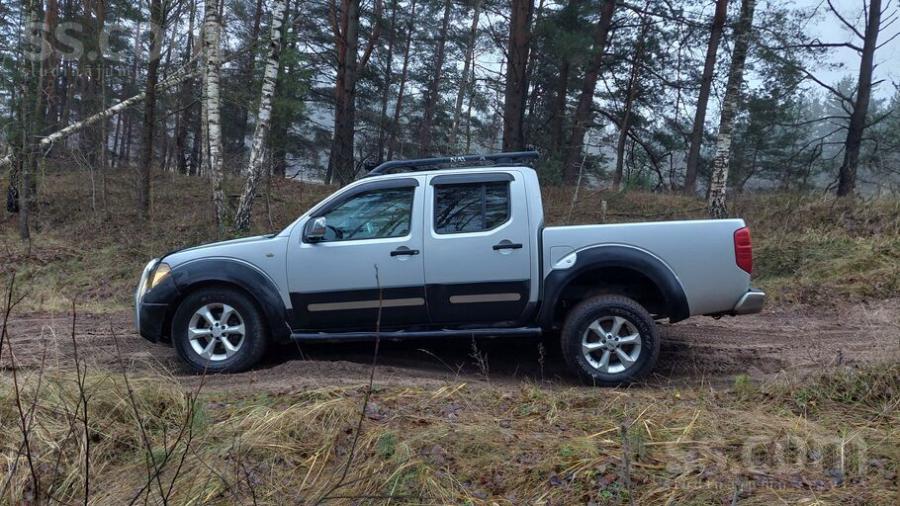 Nissan Navara 2006 Rīga, ar dzinēja tilpumu 2.50 L un nobraukumu 296 tūkst. km par 5800 €, foto 26 vietnē AUTOMOTO.COM.LV