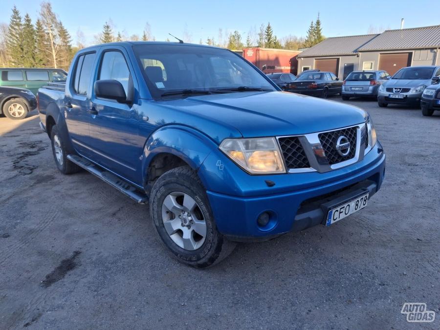 Nissan Navara 2007 in Utena, with an engine capacity of 2.50 L and mileage of 400 thousand km for 4250 €, photo 3 on AUTOMOTO.COM.LV