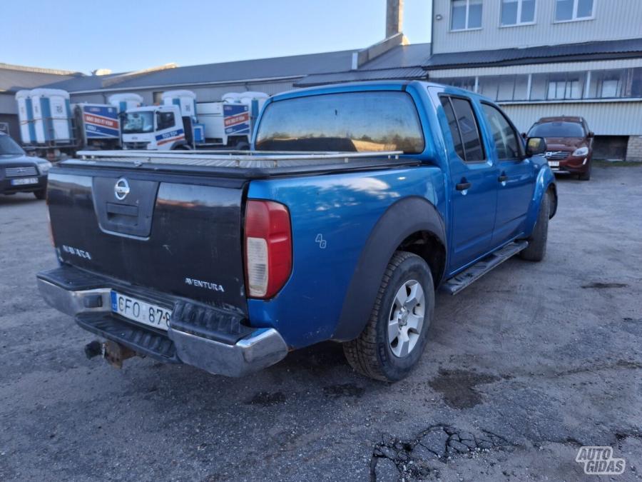 Nissan Navara 2007 in Utena, with an engine capacity of 2.50 L and mileage of 400 thousand km for 4250 €, photo 4 on AUTOMOTO.COM.LV