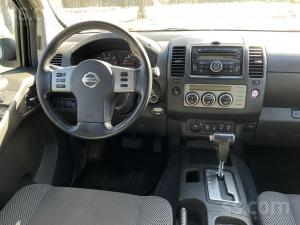 Nissan Navara 2008 in Tallinn, with an engine capacity of 2.50 L and mileage of 297 thousand km for 5950 €, photo 8 on AUTOMOTO.COM.LV