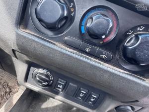 Nissan Navara 2008 Šauļi, ar dzinēja tilpumu 2.50 L un nobraukumu 111 tūkst. km par 2350 €, foto 7 vietnē AUTOMOTO.COM.LV