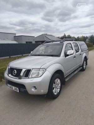 Nissan Navara 2012 in Panevezys, with an engine capacity of 2.50 L and mileage of 157 thousand km for 4555 €, photo 4 on AUTOMOTO.COM.LV