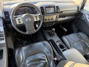 Sarkans Nissan Navara 2006 Kauņa, ar dzinēja tilpumu 2.50 L un nobraukumu 223 tūkst. km par 4200 €, foto 7 vietnē AUTOMOTO.COM.LV