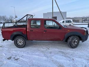 Sarkans Nissan Navara 2003 Marijampole, ar dzinēja tilpumu 2.49 L un nobraukumu 177 tūkst. km par 3699 €, foto 7 vietnē AUTOMOTO.COM.LV
