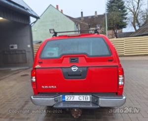 Sarkans Nissan Navara 2007 Tallina, ar dzinēja tilpumu 2.50 L un nobraukumu 190 tūkst. km par 9200 €, foto 3 vietnē AUTOMOTO.COM.LV