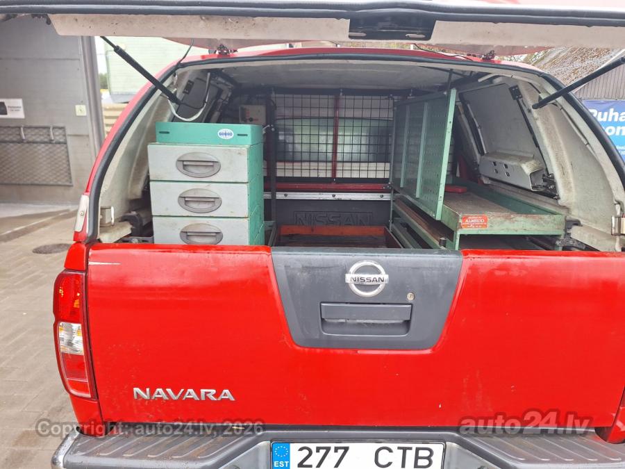 Sarkans Nissan Navara 2007 Tallina, ar dzinēja tilpumu 2.50 L un nobraukumu 190 tūkst. km par 9200 €, foto 11 vietnē AUTOMOTO.COM.LV